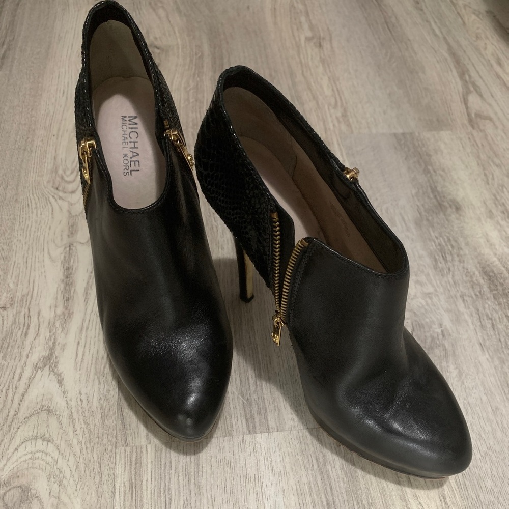 Michael Michael Kors Michael Kors York Platform Black… - Gem